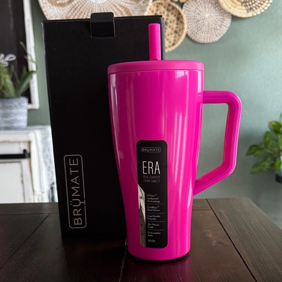 BRUMATE | Kitchen | Brumate Era 3oz In Vivid Magenta New Limited ...